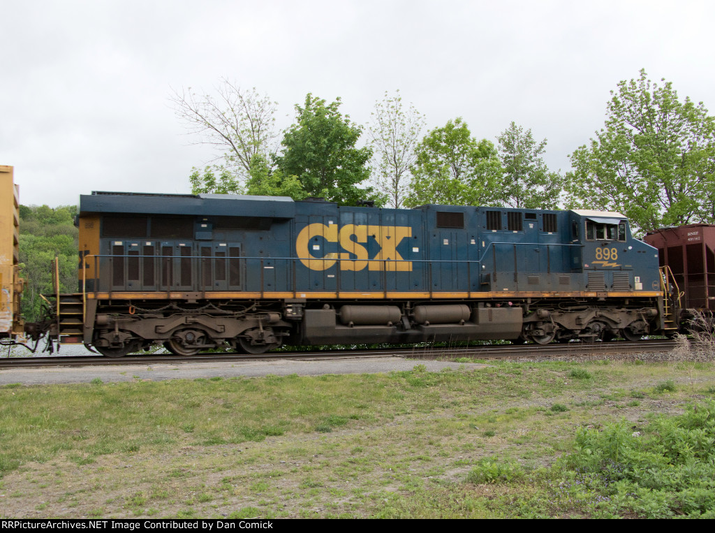 CSXT 898